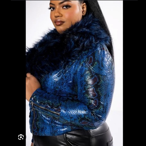 AKIRA | Jackets & Coats | Akira Fur Collar Snake Jacket | Poshmark